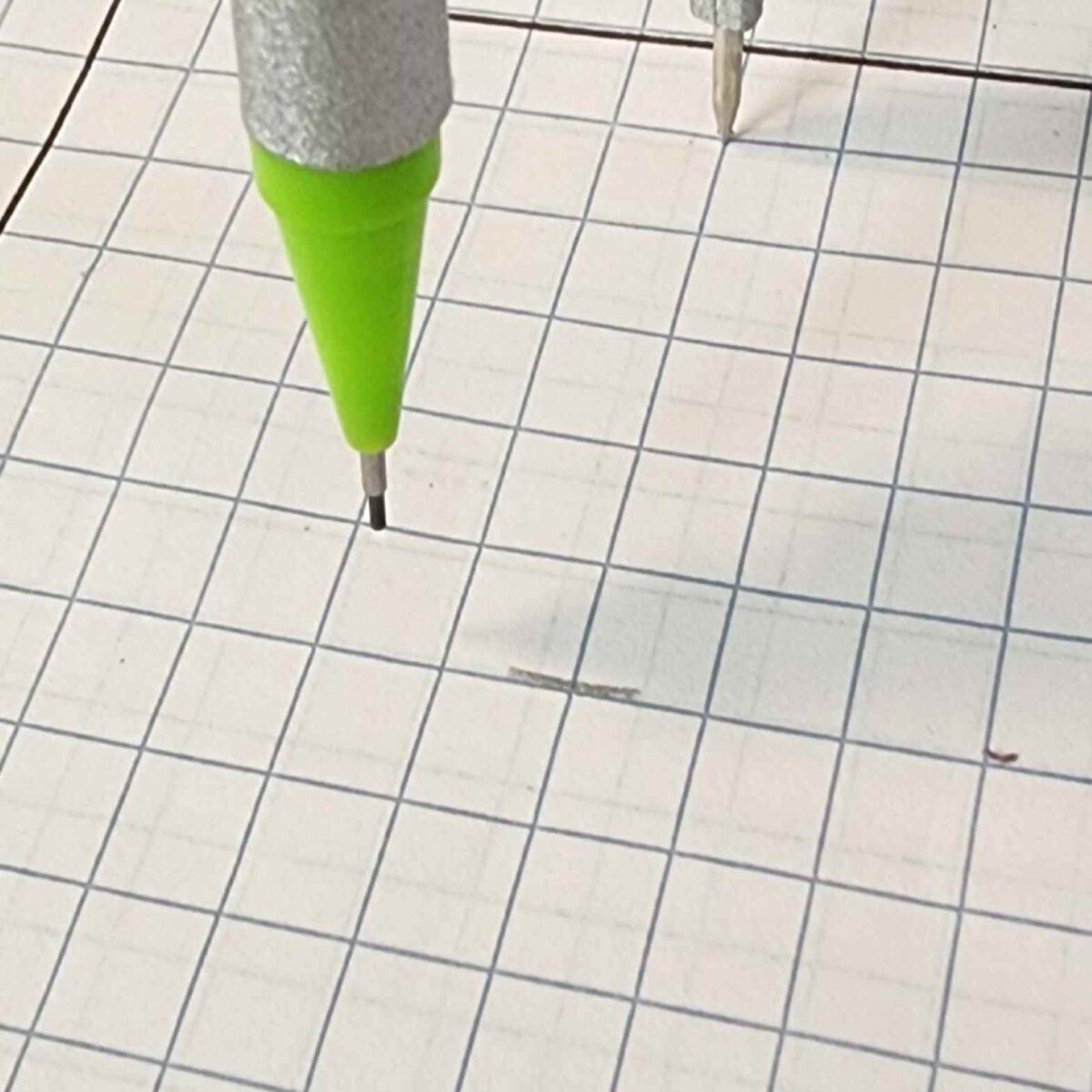 Drawing A Scale Track Plan-How To Use A Compass – The Model Railroad ...