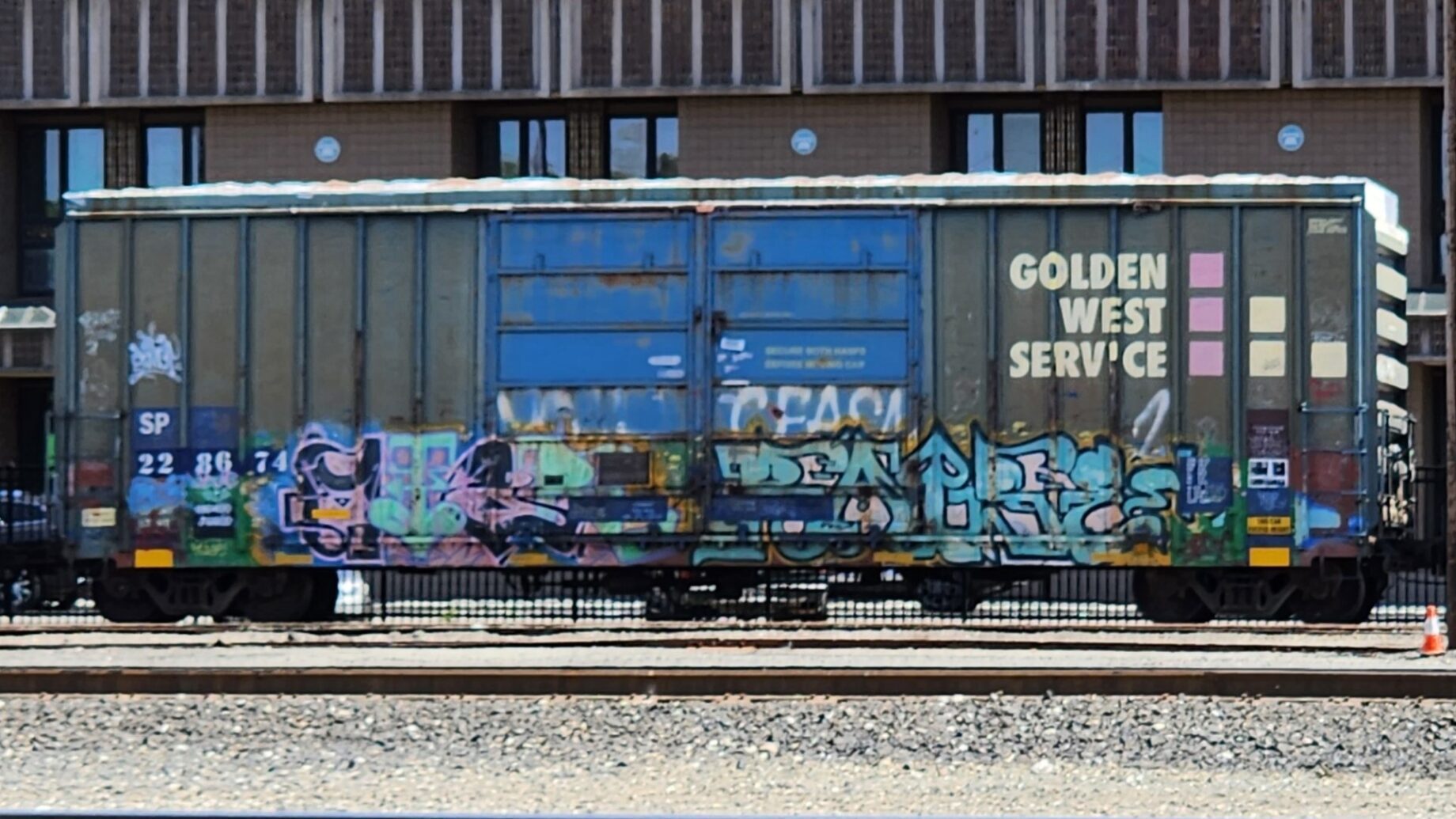 Box Cars/Photo Resources – The Model Railroad Benchwork Store