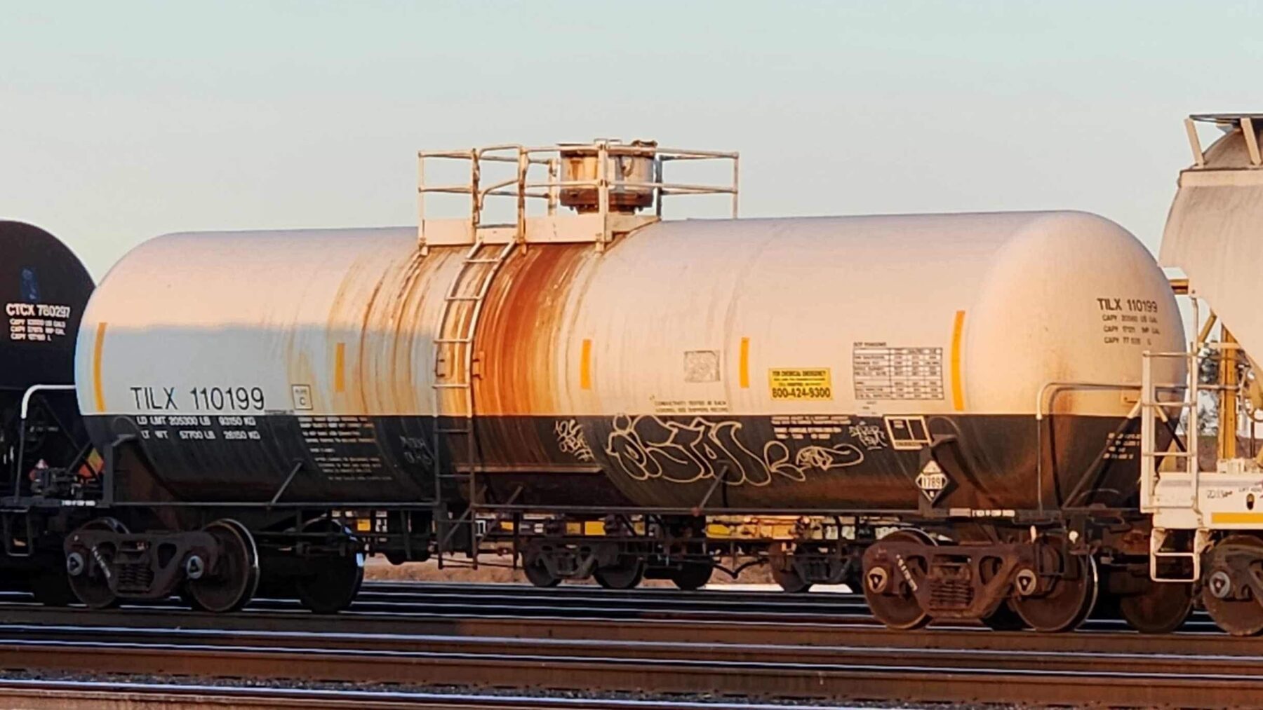 Tank Cars/Photo Resources – The Model Railroad Benchwork Store