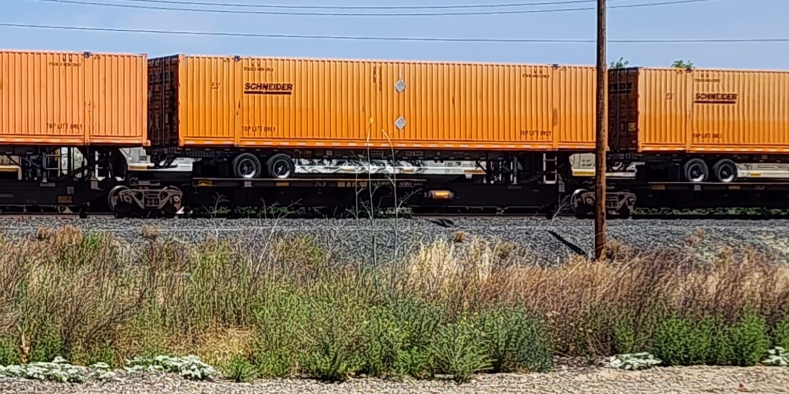 TOFC and Well Cars/Photo Resources – The Model Railroad Benchwork Store