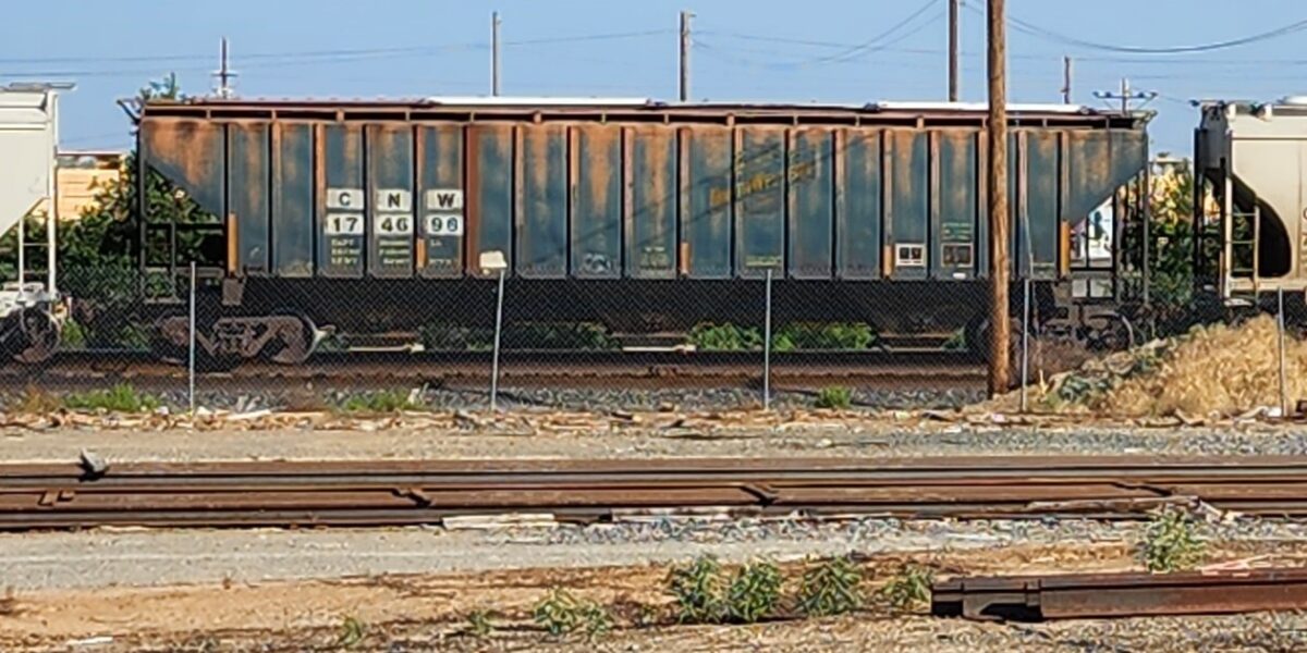 Covered Hoppers/Photo Resources – The Model Railroad Benchwork Store