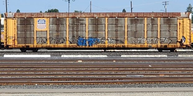 Auto Racks/Photo Resources – The Model Railroad Benchwork Store