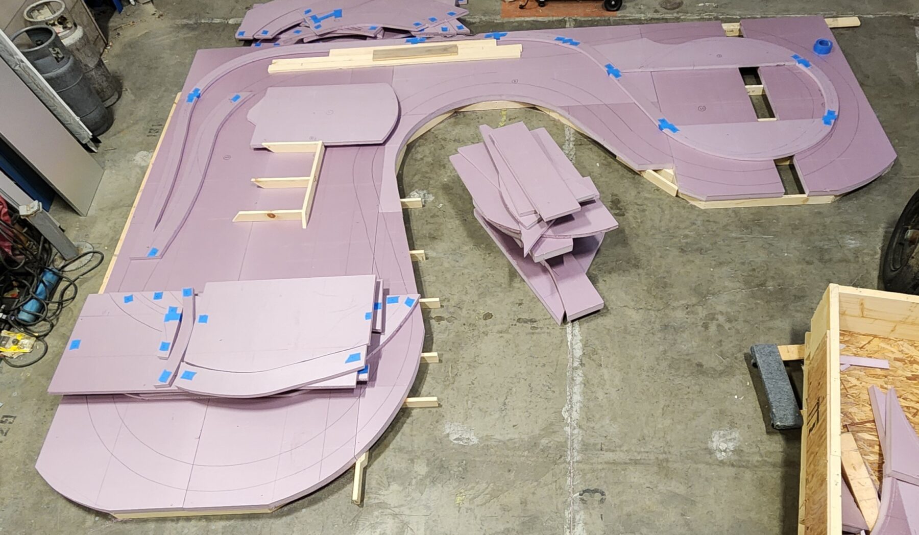 Benchwork Photos from Model Railway Techniques – The Model Railroad Benchwork Store