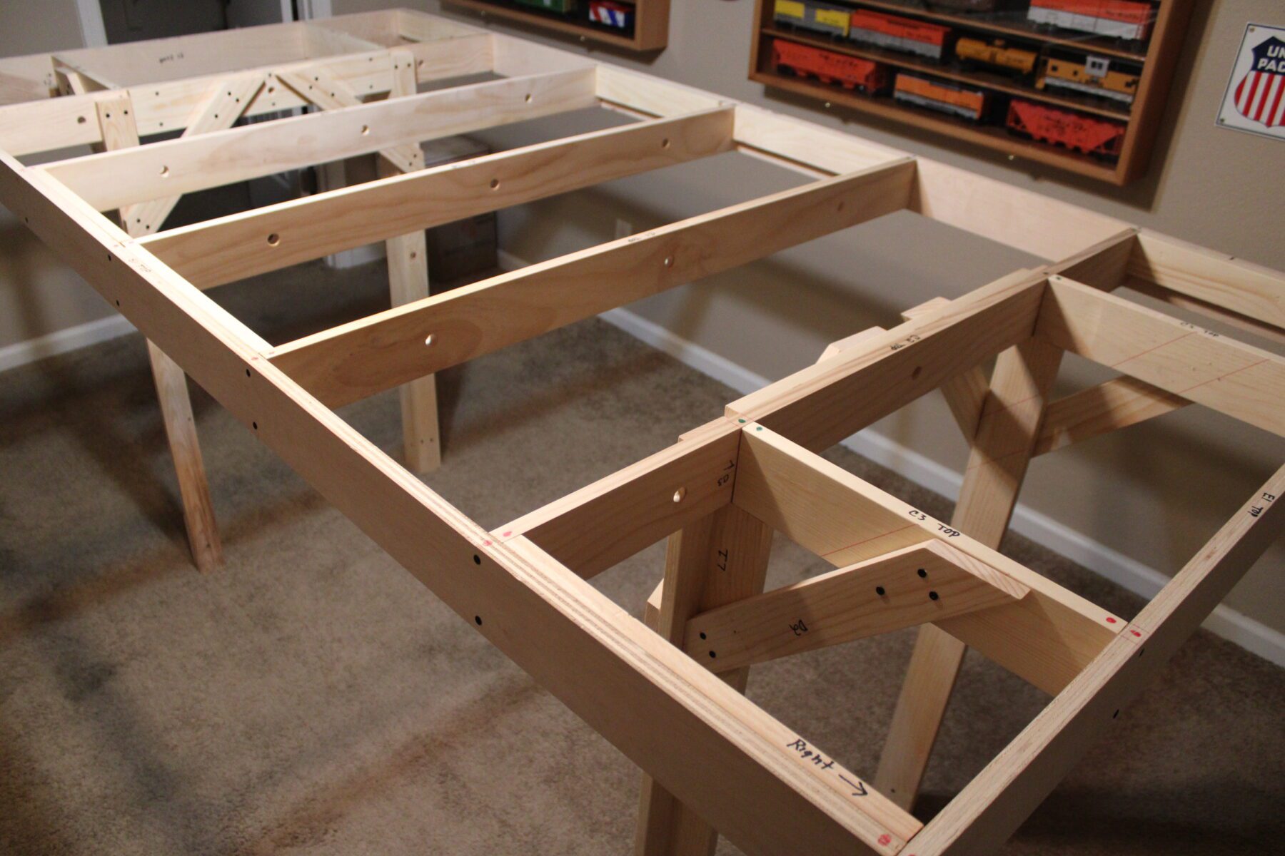 Tom & Dana’s O Scale Layout Build – The Model Railroad Benchwork Store